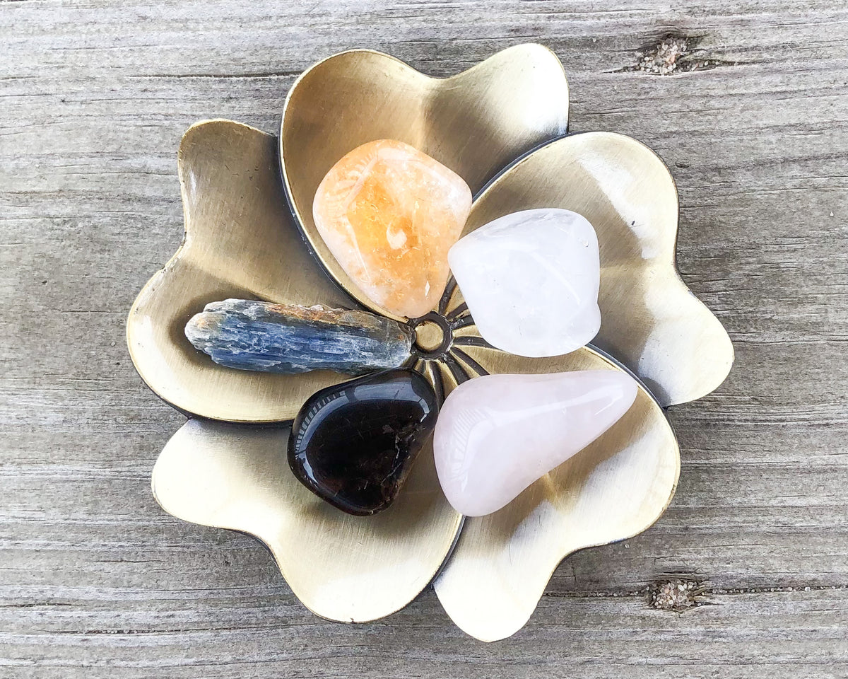 Gratitude Crystal Set in Jar – Mindful Intentions
